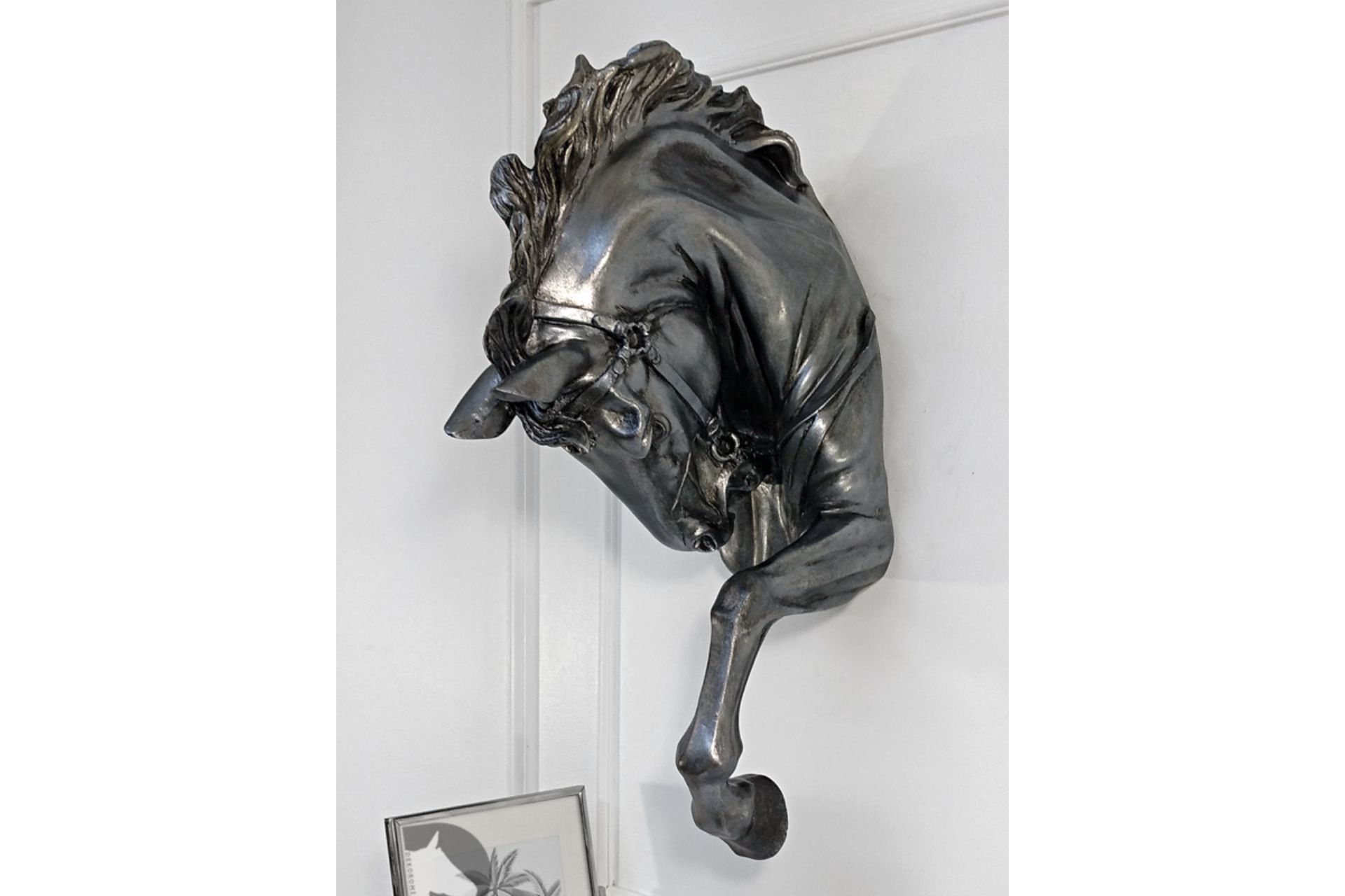 DEKOROMİ CRAFT DUVAR AT KAFASI HEYKELİ, ANTRASİT GÜMÜŞ FİYATI - Vivense