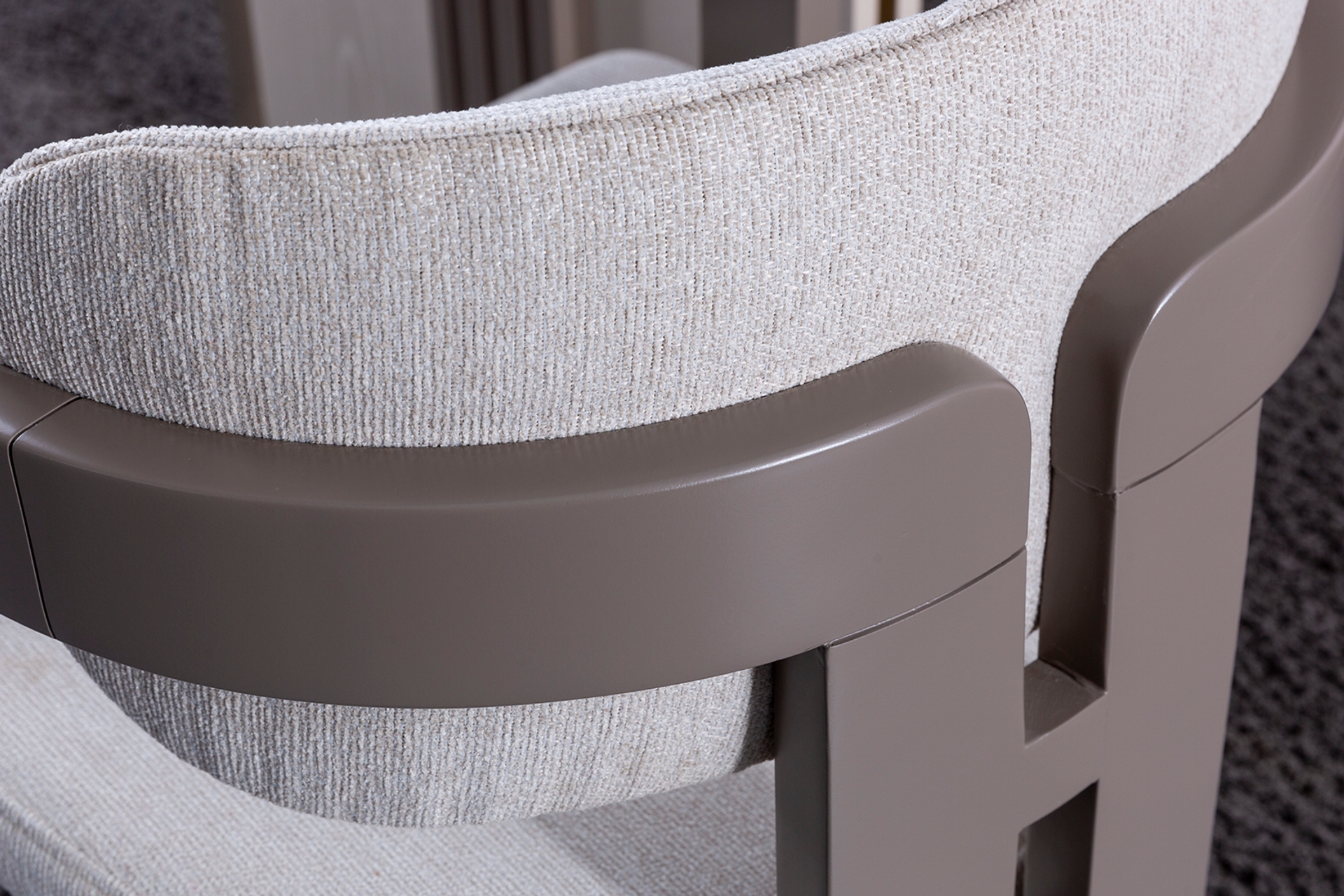 ADALYA SANDALYE, BEJ FİYATI - Vivense