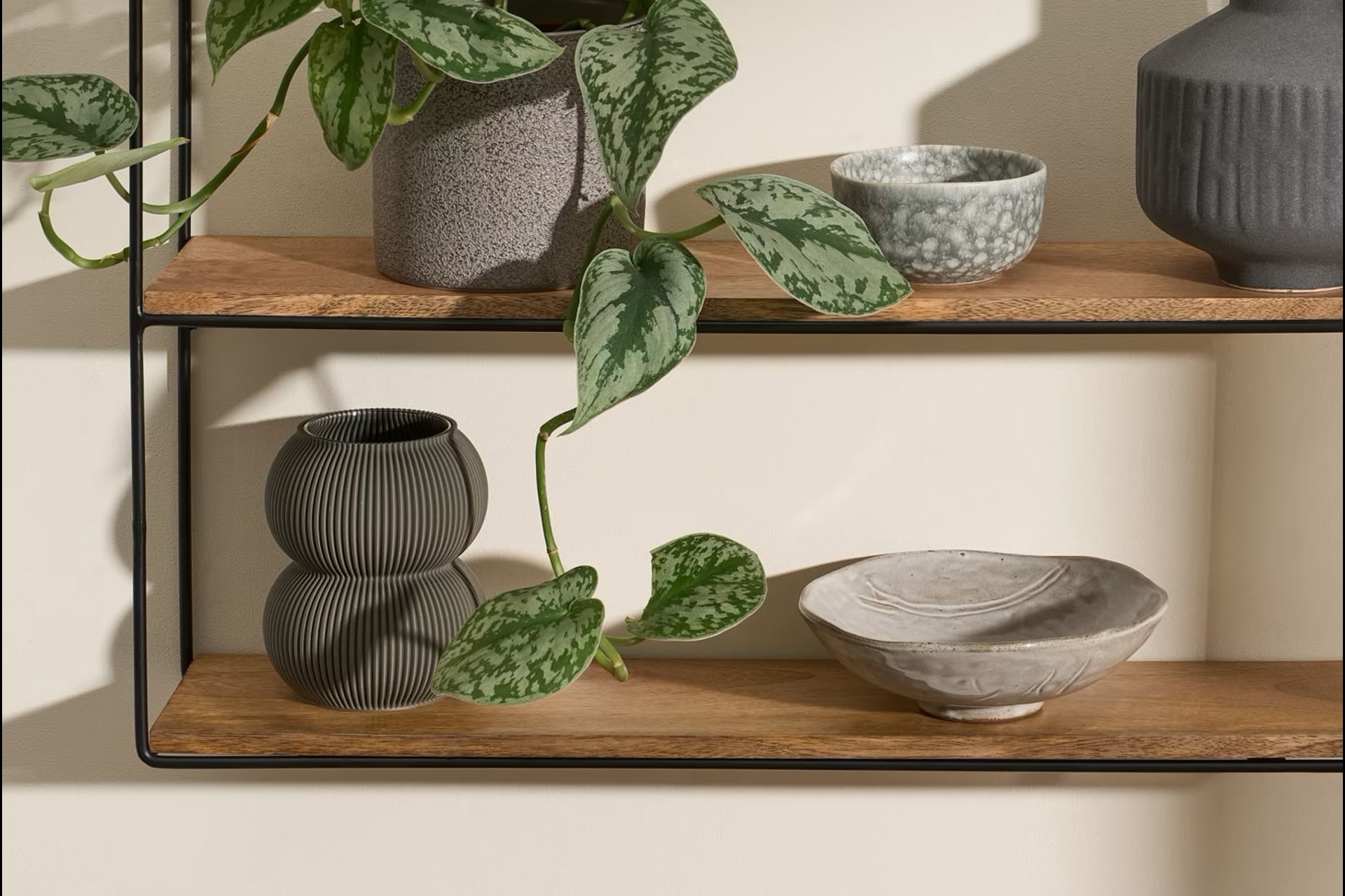 STONE DEKORATİF DUVAR RAFI, CEVİZ FİYATI - Vivense