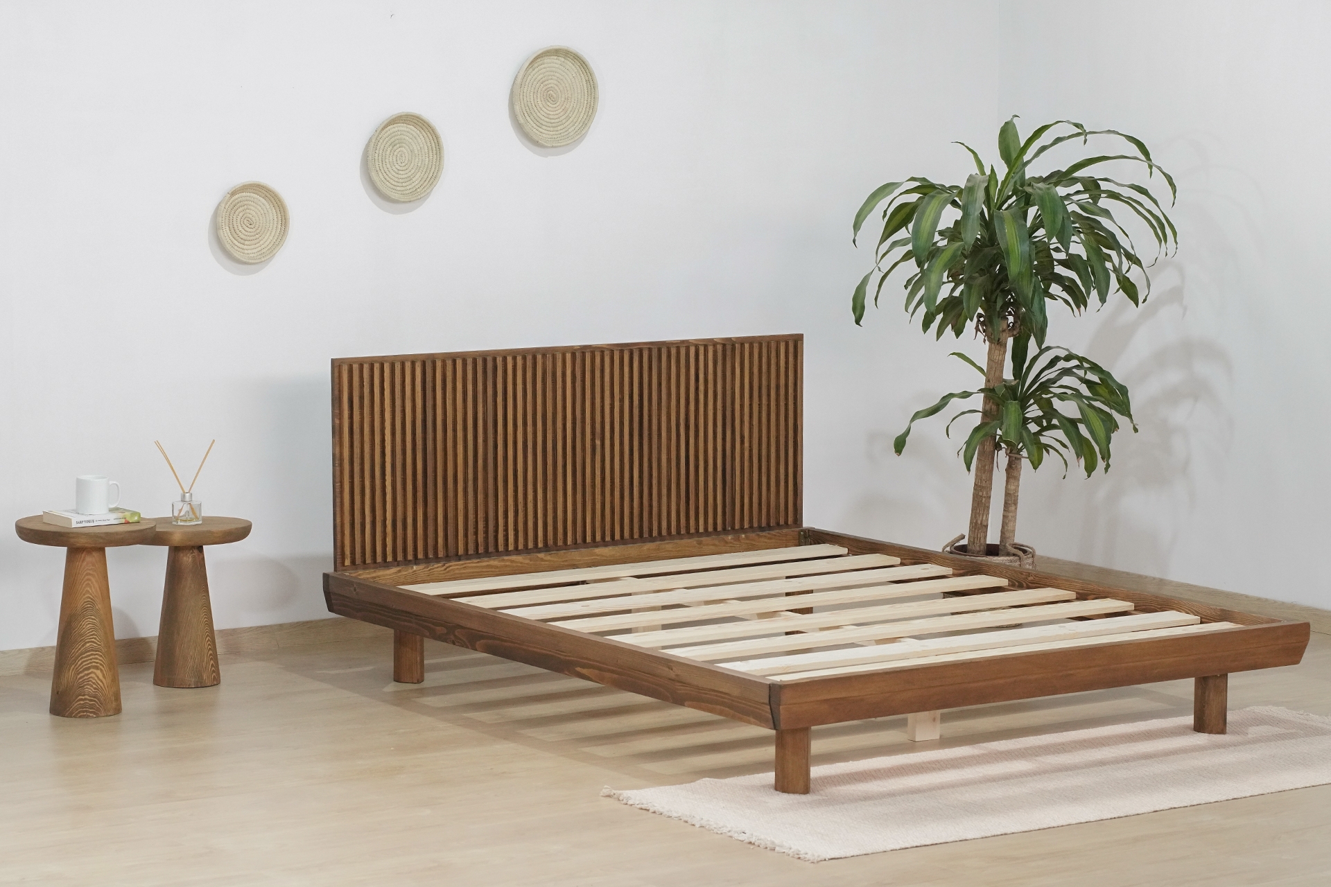 LUNA HENDRİCK AHŞAP KARYOLA, CEVİZ, 100X200 FİYATI - Vivense