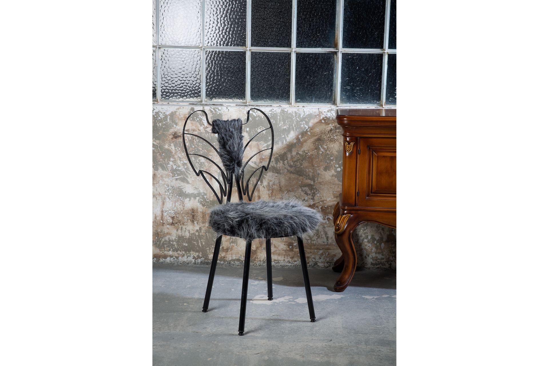 MENDY ANGEL SANDALYE, TAY TÜYÜ, SİYAH AYAK FİYATI - Vivense