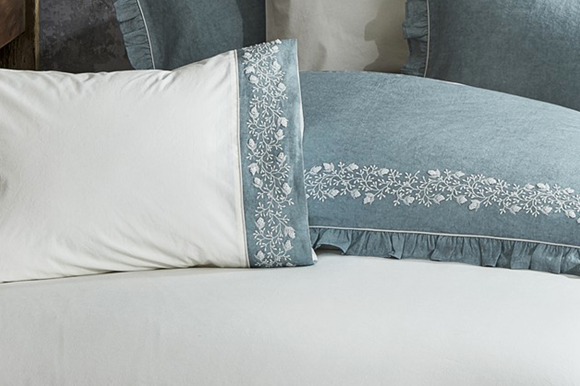 ORGANİK PAMUK PERKAL EXTRA GENİŞ NEVRESİM TAKIMI LİYA FİYATI - Vivense