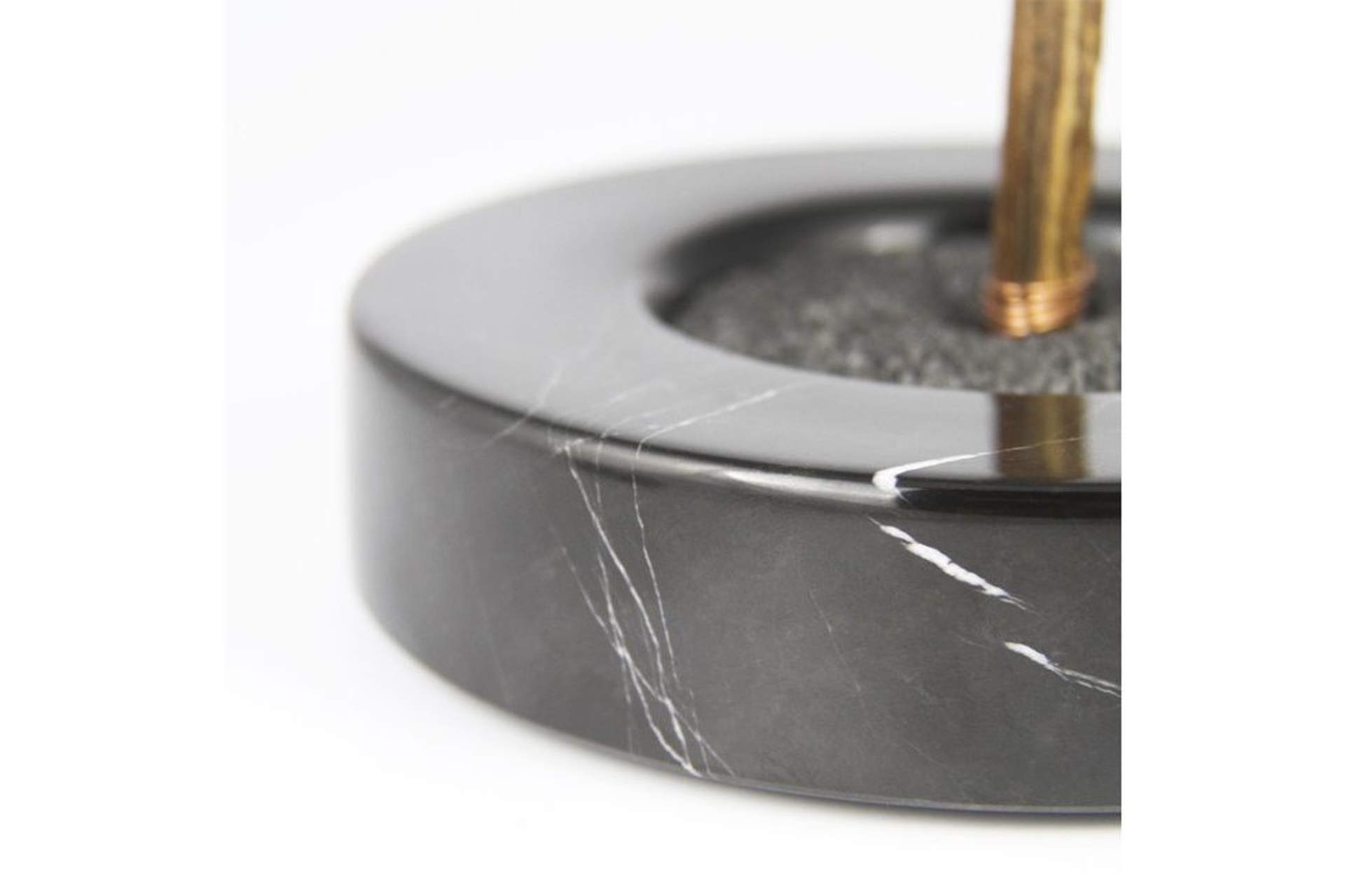 COHO MAGMA CİRCLE MERMER TÜTSÜLÜK 1 FİYATI - Vivense