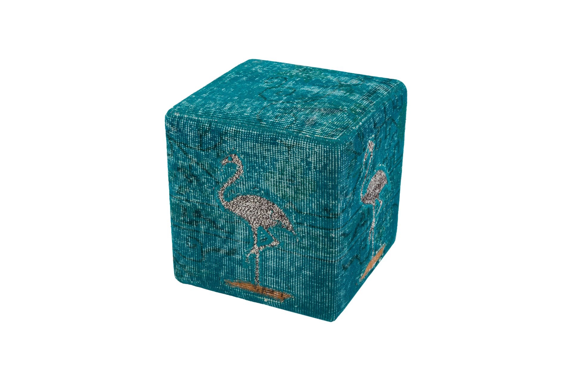 GERÇEK EL DOKUMA HALIDAN ÜRETİLMİŞ PUF 35X40 CM