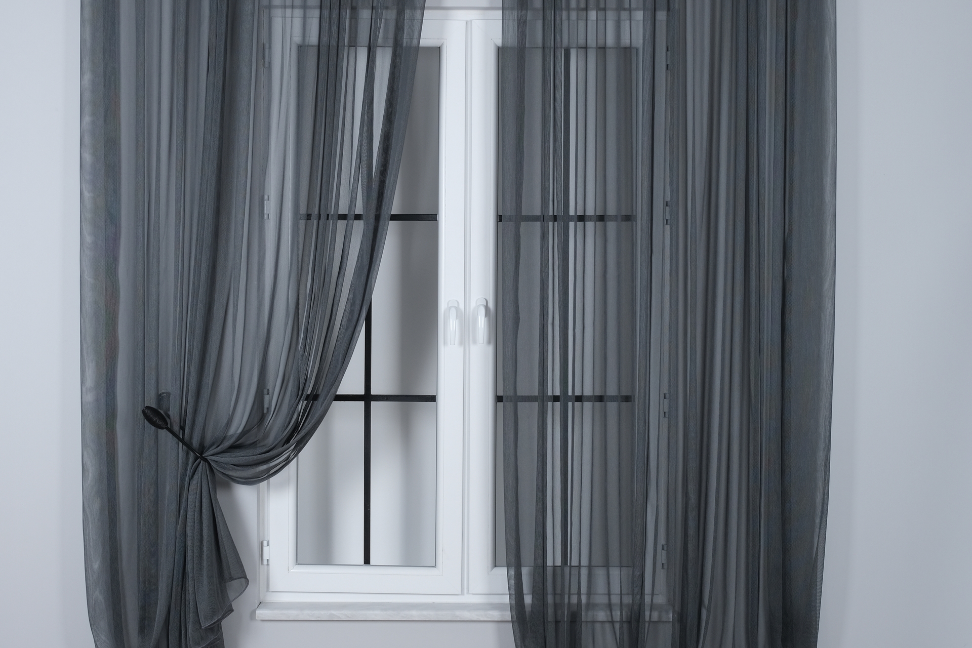 MURCİA DÖKÜMLÜ TÜL PERDE, PİLESİZ ANTRASİT, 100X260 FİYATI - Vivense