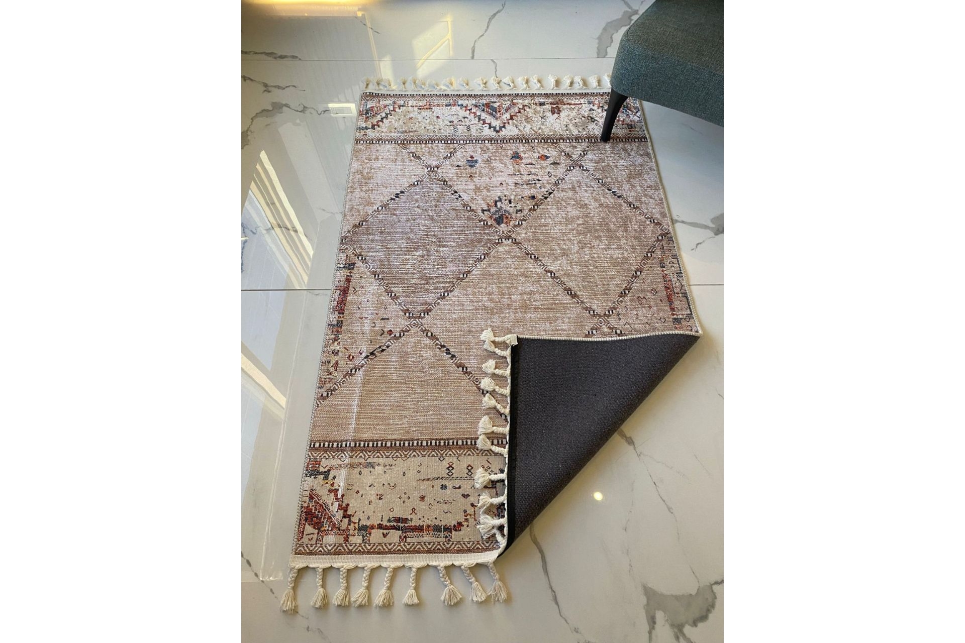 HALIMAX DARA 205 KAYMAZ DOKUMA TABANLI ÖRGÜ SAÇAKLI MODERN HALI, MULTİ ...