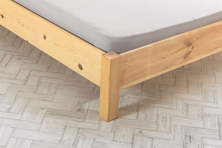 Marine Loft Bettgestell aus Massivholz, 160x200 | Vivense Deutschland